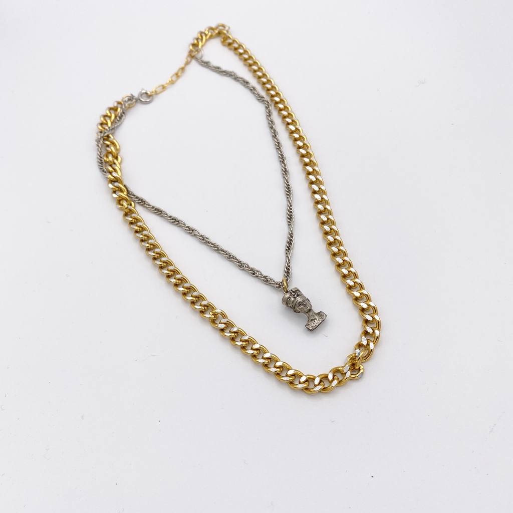 Collier multi-chaines avec pendentif NEFERTITI - KIKINASU